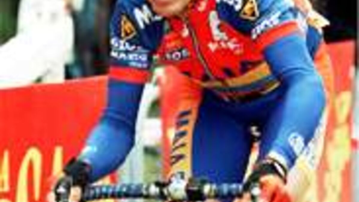 GP Sport Notícias: Vitória polémica de Claus Moller - Ciclismo - Jornal ...