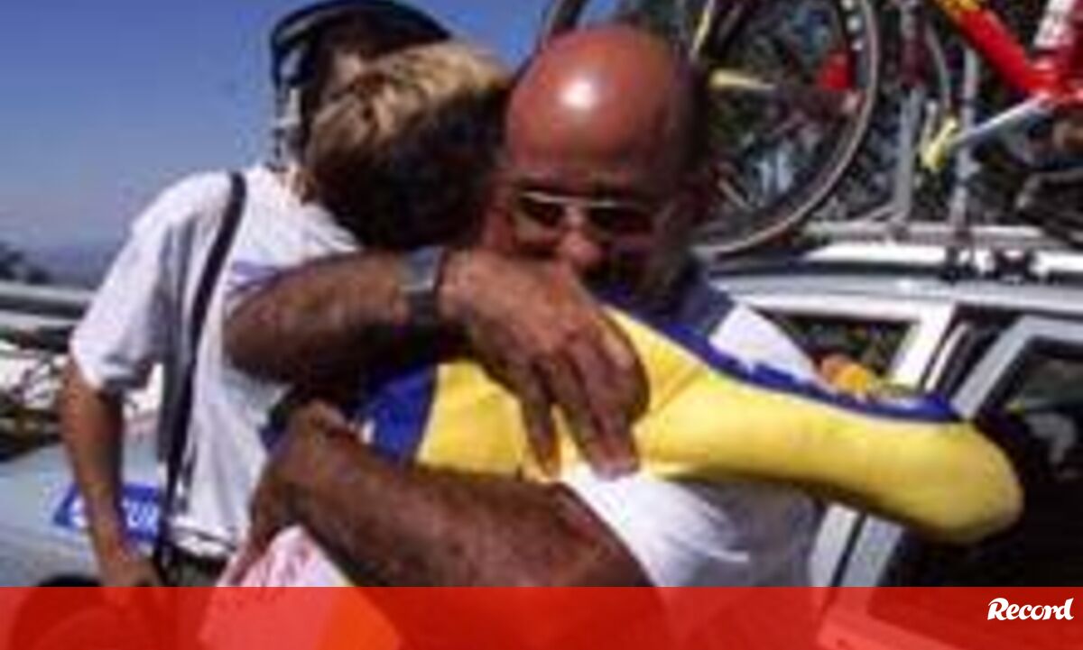 Volta-2000: Vítor Gamito interpreta «O Demolidor, parte II» - Ciclismo ...