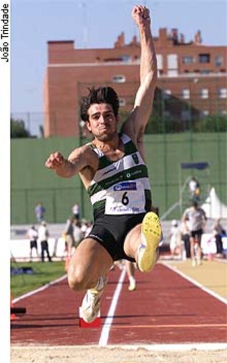 Carlos Calado: «Primeiro lugar foi arrancado a ferros» - Atletismo ...