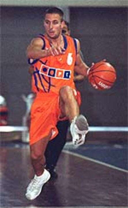 Jovan Manovic: «Usar a inteligência em ambiente terrível» - Basquetebol ...