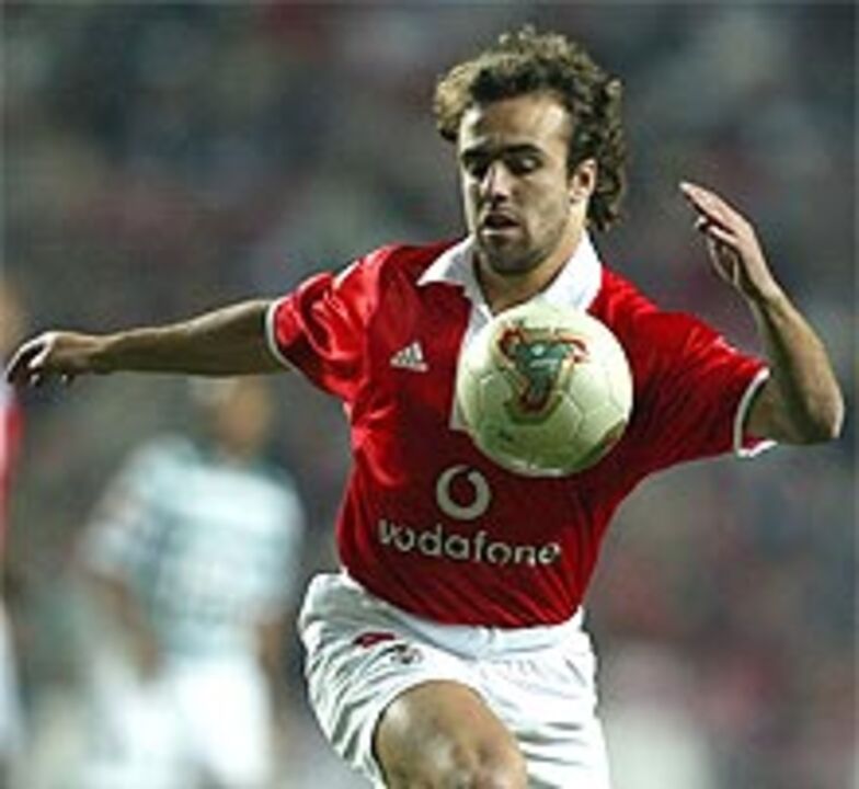São Paulo desiste de Roger - Benfica - Jornal Record
