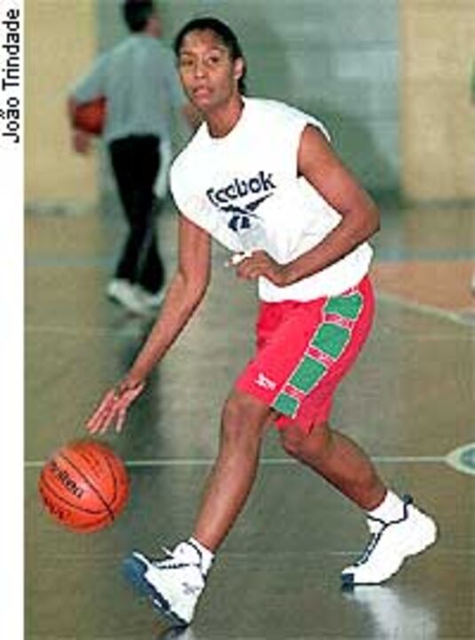 Mery Andrade: «Quero ser reconhecida como jogadora completa ...