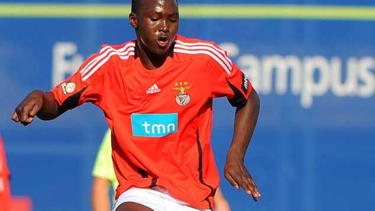 Danilo Pereira no Parma - Benfica - Jornal Record