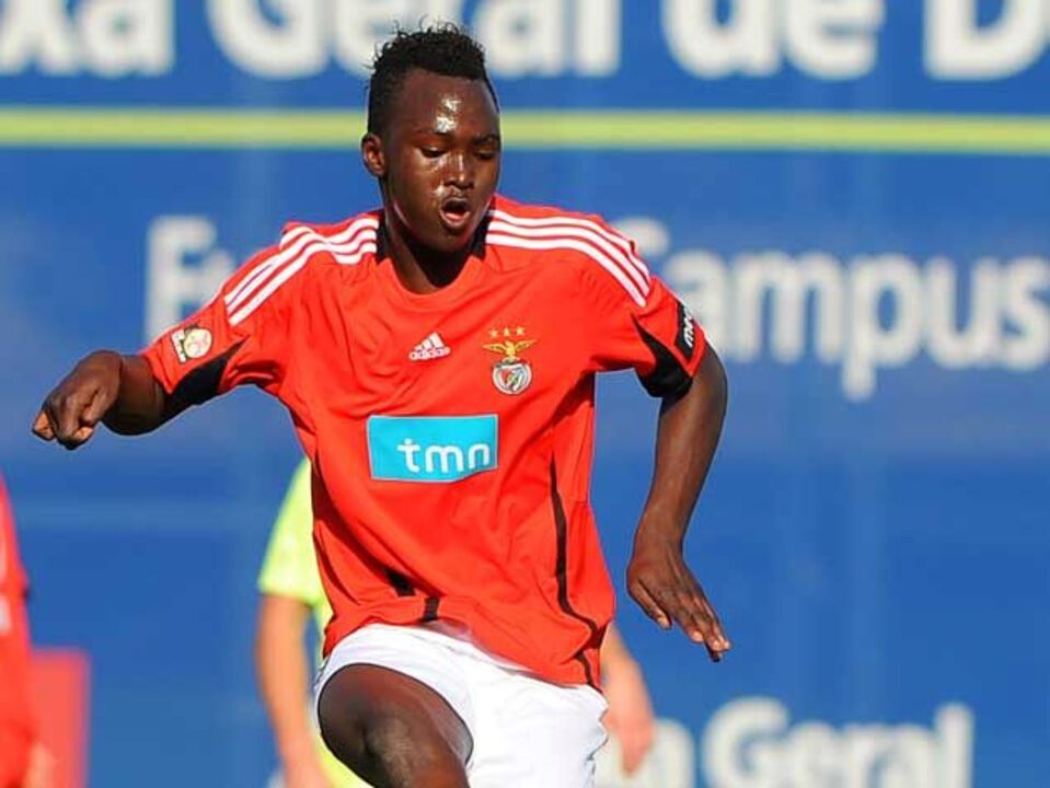 Danilo Pereira no Parma - Benfica - Jornal Record