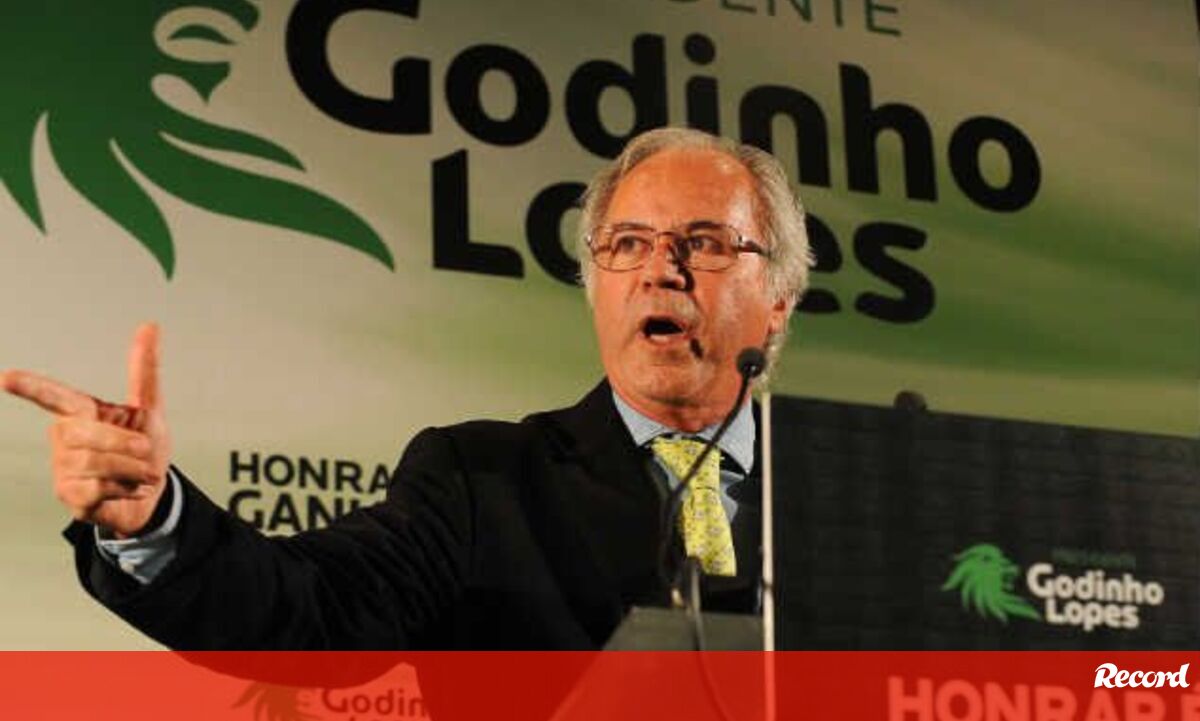 Godinho Lopes: «Carvalho é um Vale e Azevedo de terceira categoria ...