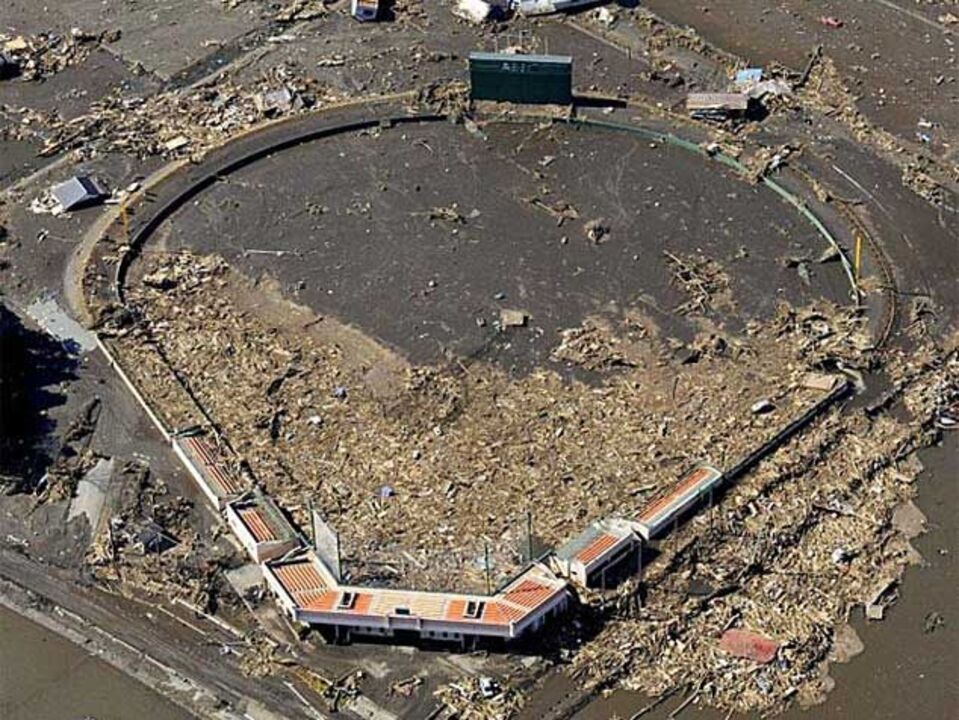 As consequências do maremoto - Fotogalerias - Jornal Record