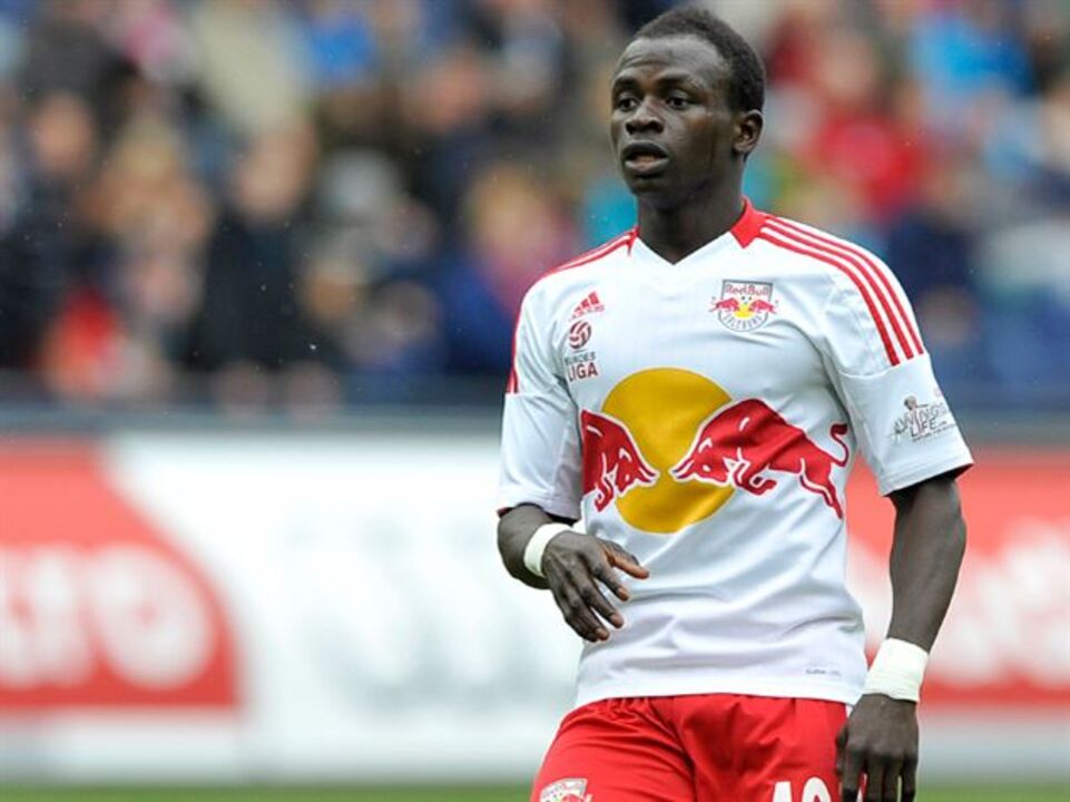 O olheiro recomenda: Sadio Mané (Red Bull Salzburgo) - Internacional ...