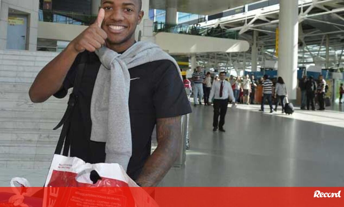 Victor Andrade aguarda estreia - Benfica - Jornal Record