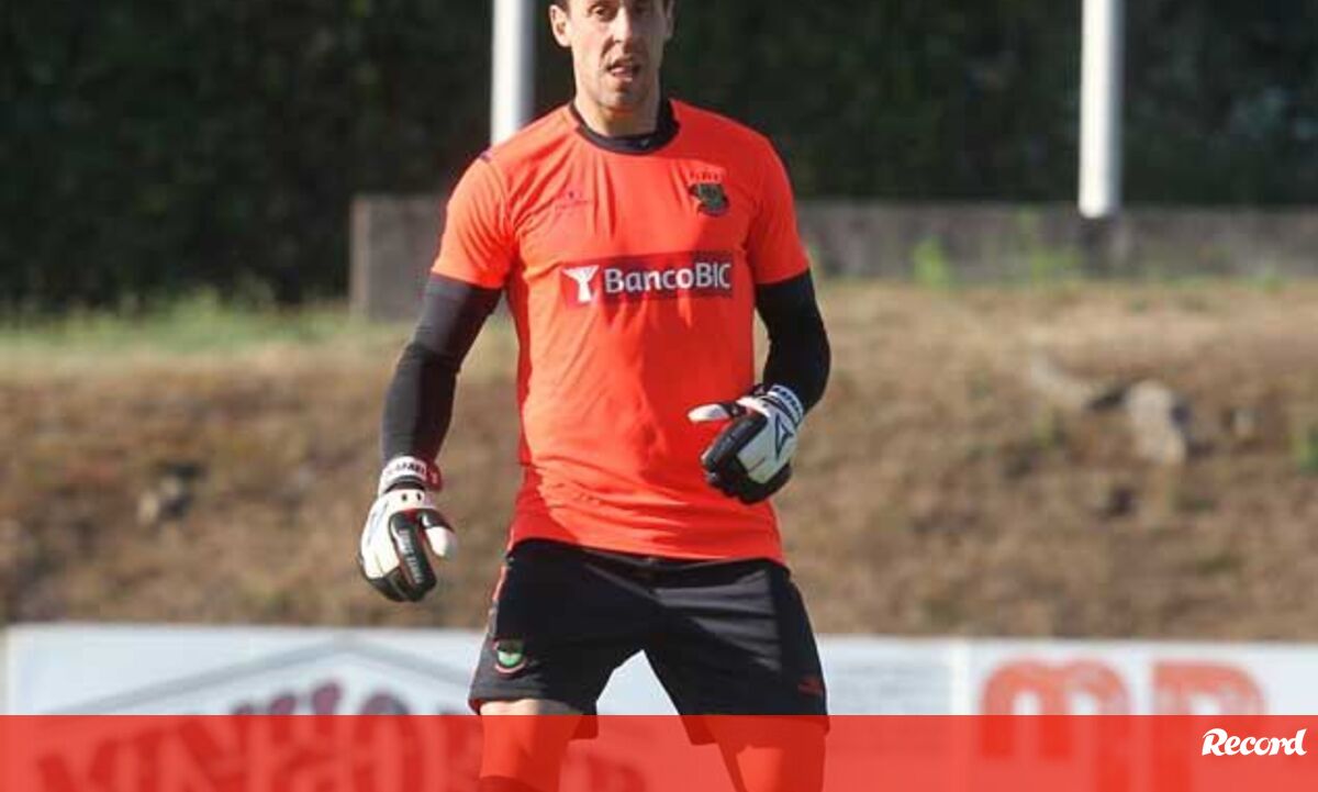 Rafael Defendi será titular - P. Ferreira - Jornal Record