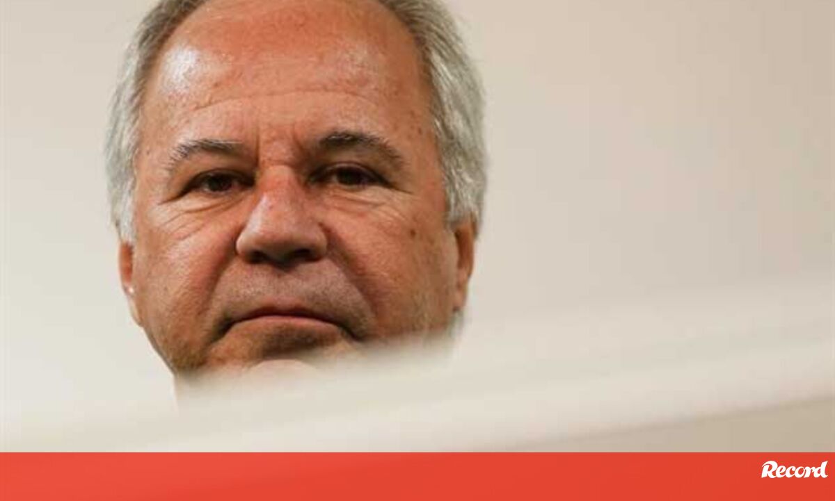 Godinho Lopes: «Tudo o que foi apresentado é uma perfeita mentira ...