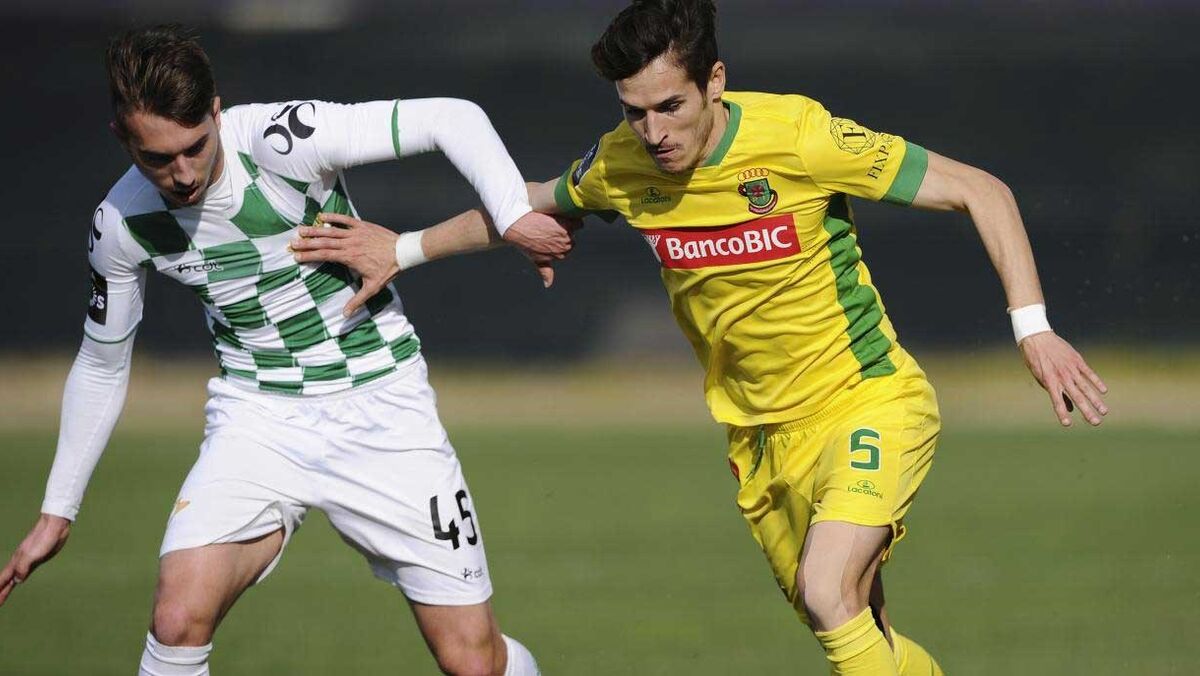 Hélder Lopes tem recaída - P. Ferreira - Jornal Record