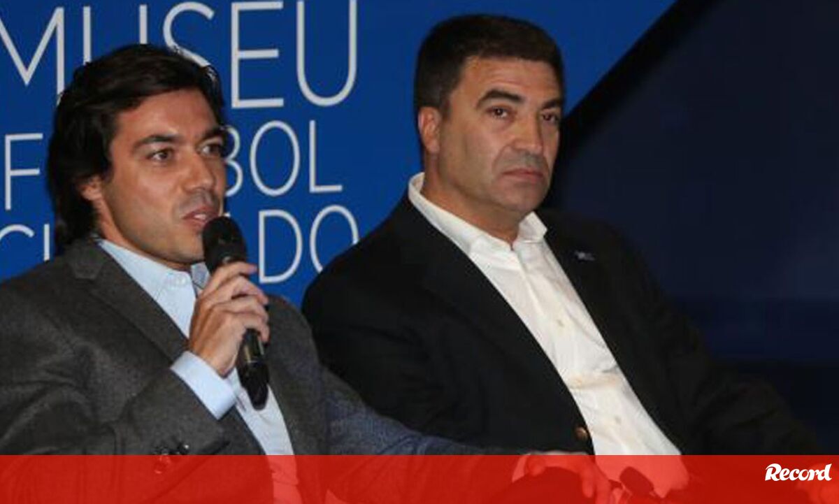 Miguel Guedes: «Passámos um ano e meio a fingir que jogávamos futebol ...