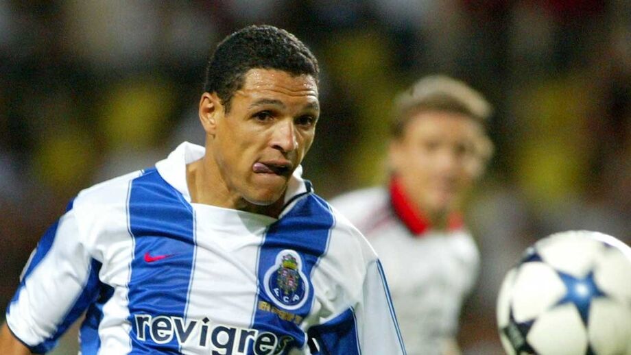 Derlei: «Confiar no presidente» - FC Porto - Jornal Record