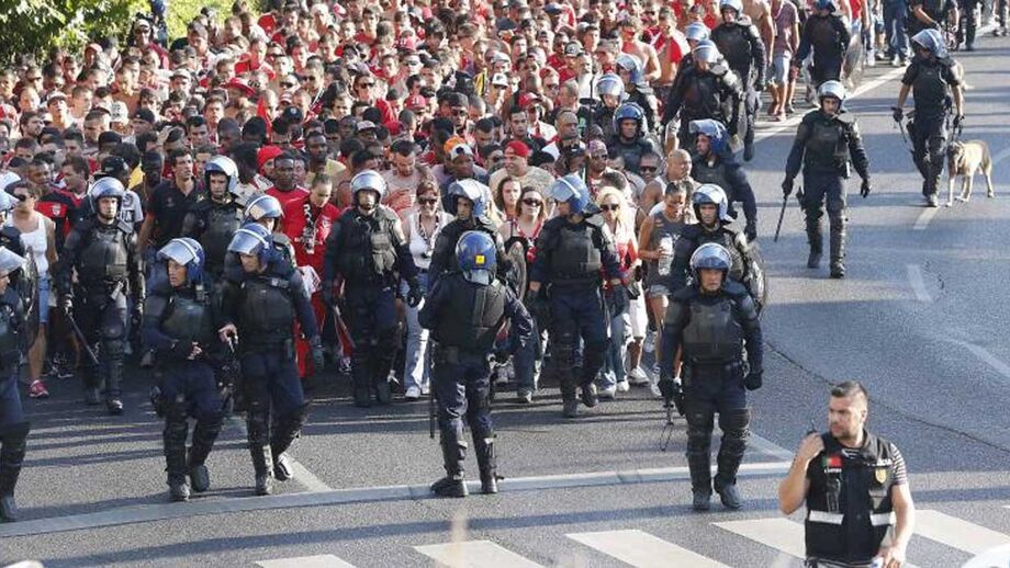 Corpo de Intervenção da PSP de Lisboa todo mobilizado para festa do ...