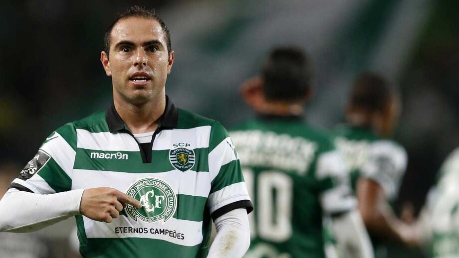 A dedicatória especial de Bruno César após o golaço de livre - Sporting ...