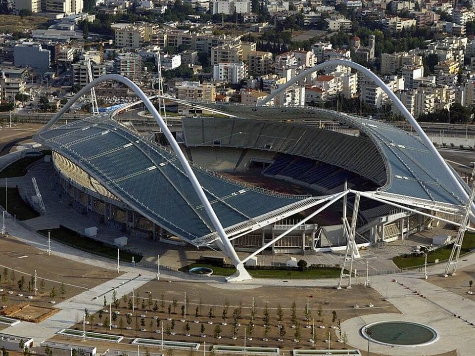 Conhece os maiores estádios de futebol da Europa? - Fotogalerias ...