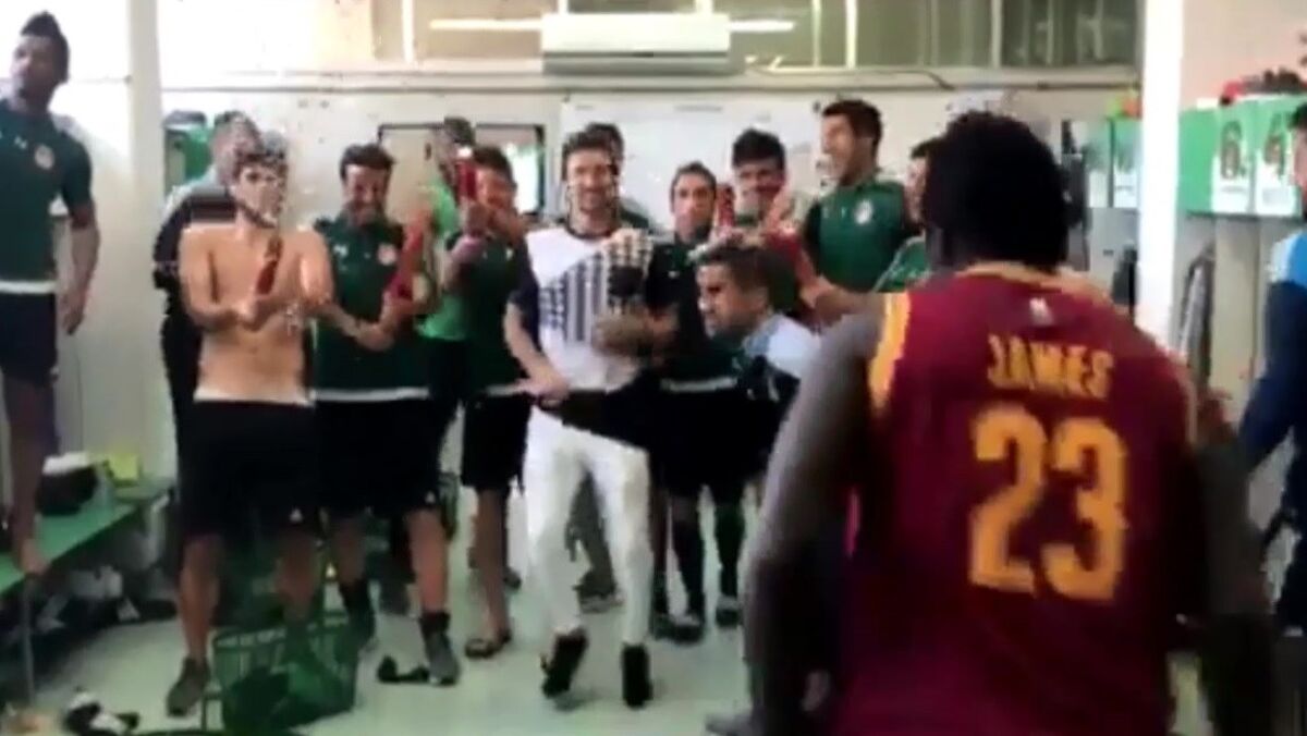 Ukra voltou ao balneário do Rio Ave para celebrar o aniversário e ...