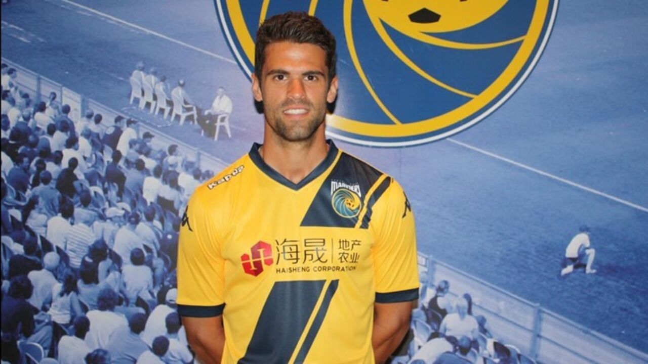 O que faz um jogador quando muda de clube? Fábio Ferreira fez a mala e ...