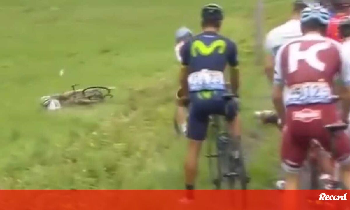 Kittel abandonou Tour'2017 por causa desta queda - Vídeos - Jornal Record