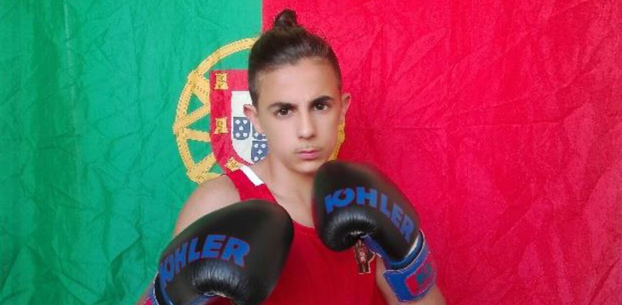 Boxe: Leandro Almeida nos European Schoolboys Boxing Championships ...