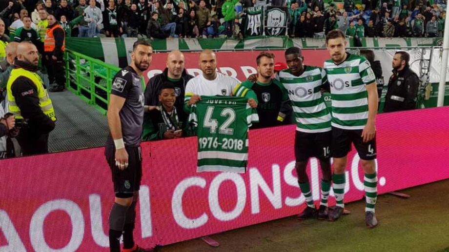 Juve Leo fez 42 anos: Capitães do Sporting oferecem camisola a Mustafá ...