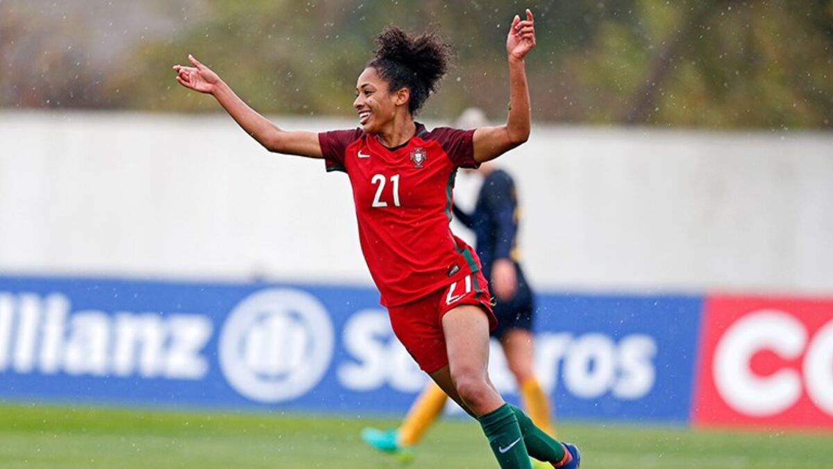 Nádia Gomes: «Jogar com a Marta é algo muito fixe» - Seleção Feminina ...