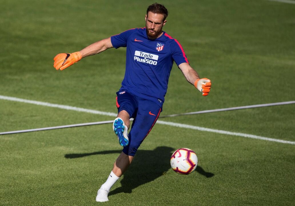 'Four Four Two' elege os 10 melhores guarda-redes do Mundo ...