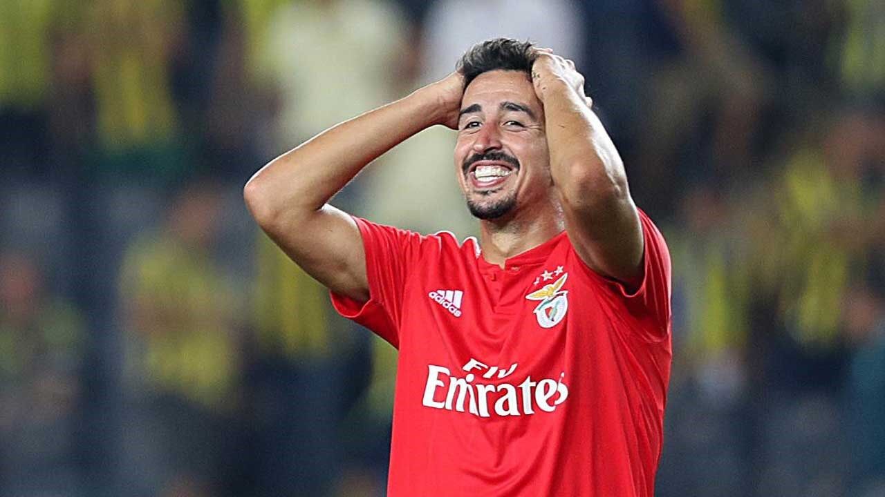 André Almeida celebra jogo 200: das palavras de Aimar ao seu Prémio ...