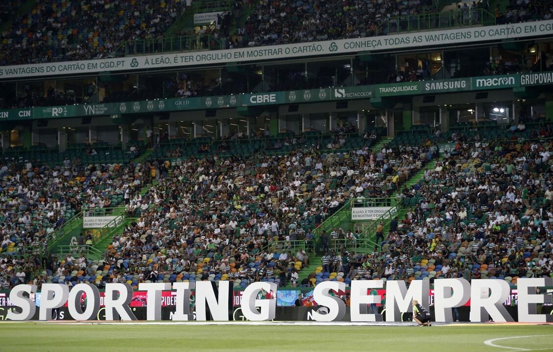 O "futebol moderno", segundo claque do Sporting - Fotogalerias - Jornal ...