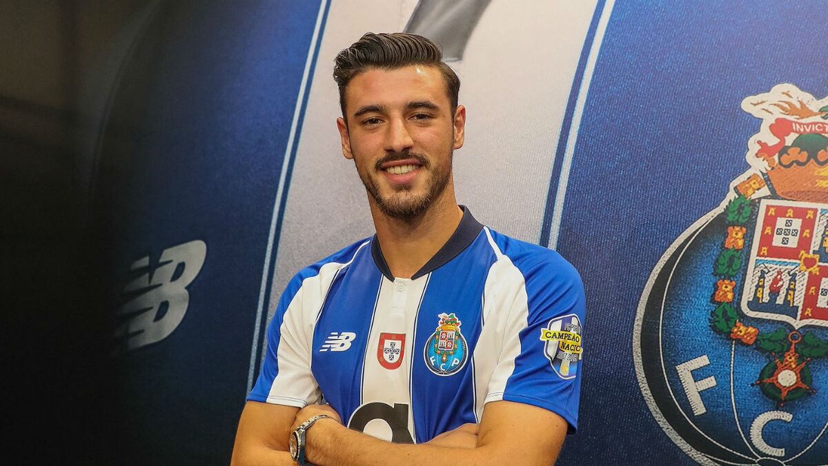 André Pereira renova até 2021 - FC Porto - Jornal Record