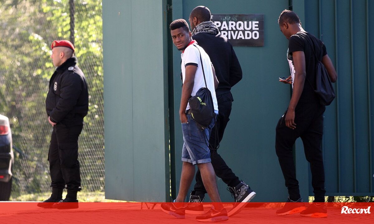 Nii Plange: «Quem me conhece sabe aquilo que valho» - Campeonato de ...