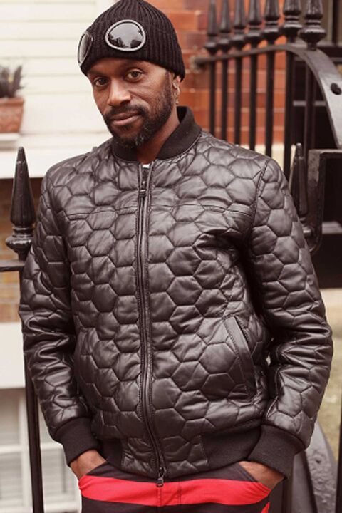 Lembra-se do futebolista Raphael Meade? Antigo sportinguista agora é ...