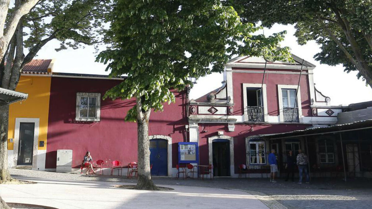 Carnide Clube ganhou batalha mas guerra pela sede no centro histórico ...