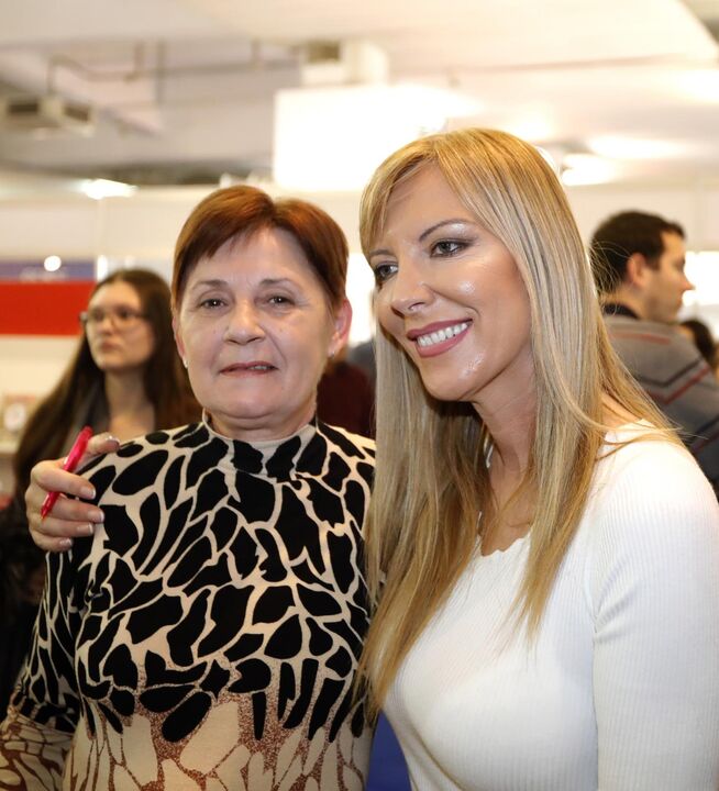 Olivera Cirkovic: a antiga basquetebolista que roubou milhões de euros ...