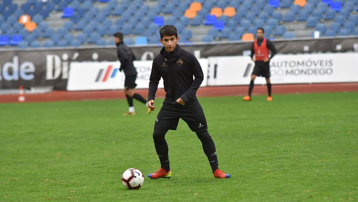 Jonathan Toro: «Este é um clube com muita história» - Académica ...