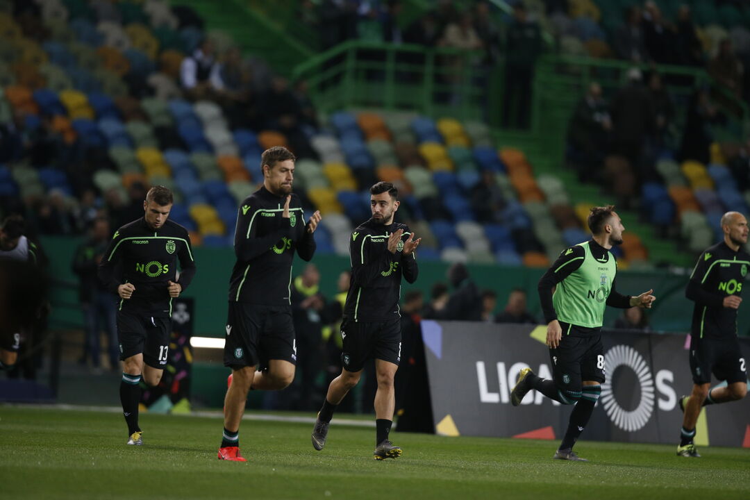 O recado das claques do Sporting à equipa antes do jogo - Fotogalerias ...