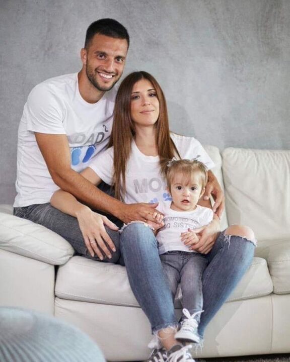 Samaris declara-se à mulher e revela que... já 'deu o nó ...