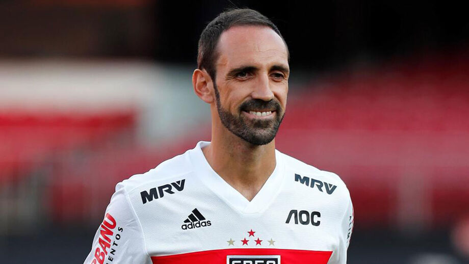 Juanfran não esquece as finais perdidas de Lisboa e Milão: «São ...