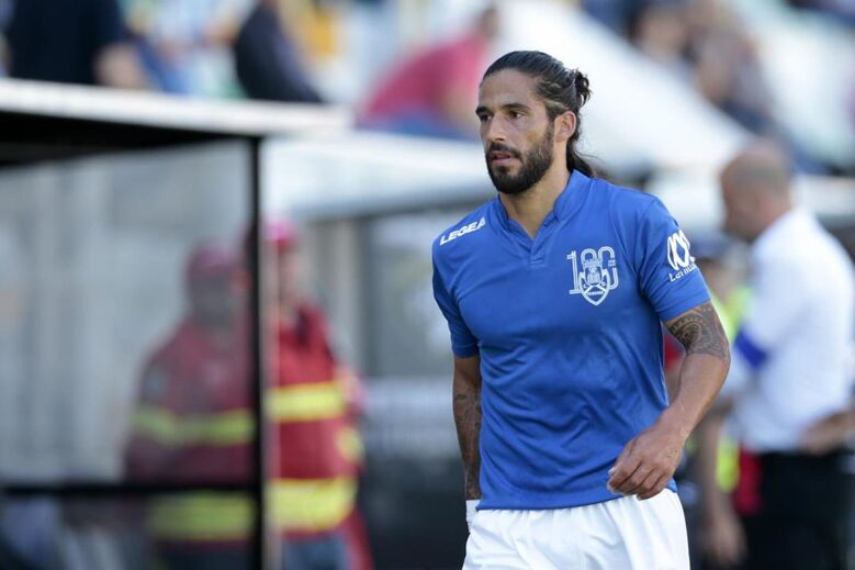 Tiago Gomes, o internacional A sem clube: «Gostam do meu currículo mas ...