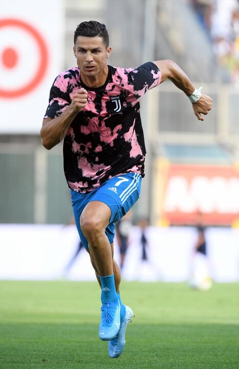 «Ronaldo, fast and furious»: imprensa italiana rendida à velocidade de ...