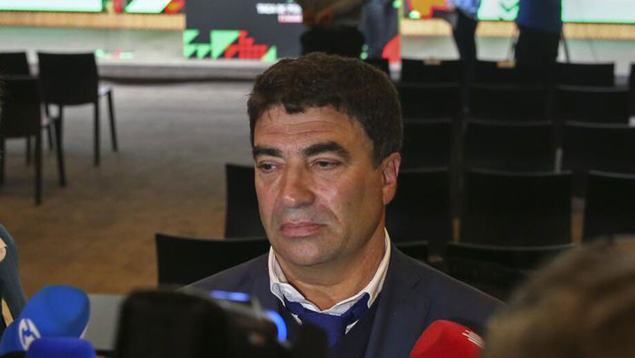 João Pinto: «Vai ser uma eliminatória difícil» - FC Porto - Jornal Record