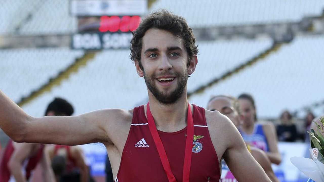 Samuel Barata (Benfica) e Carla Salomé (Sporting) campeões nacionais ...