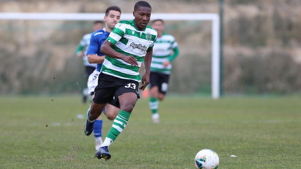 Escola angolana reclama direitos de formação de Loide Augusto ao ...