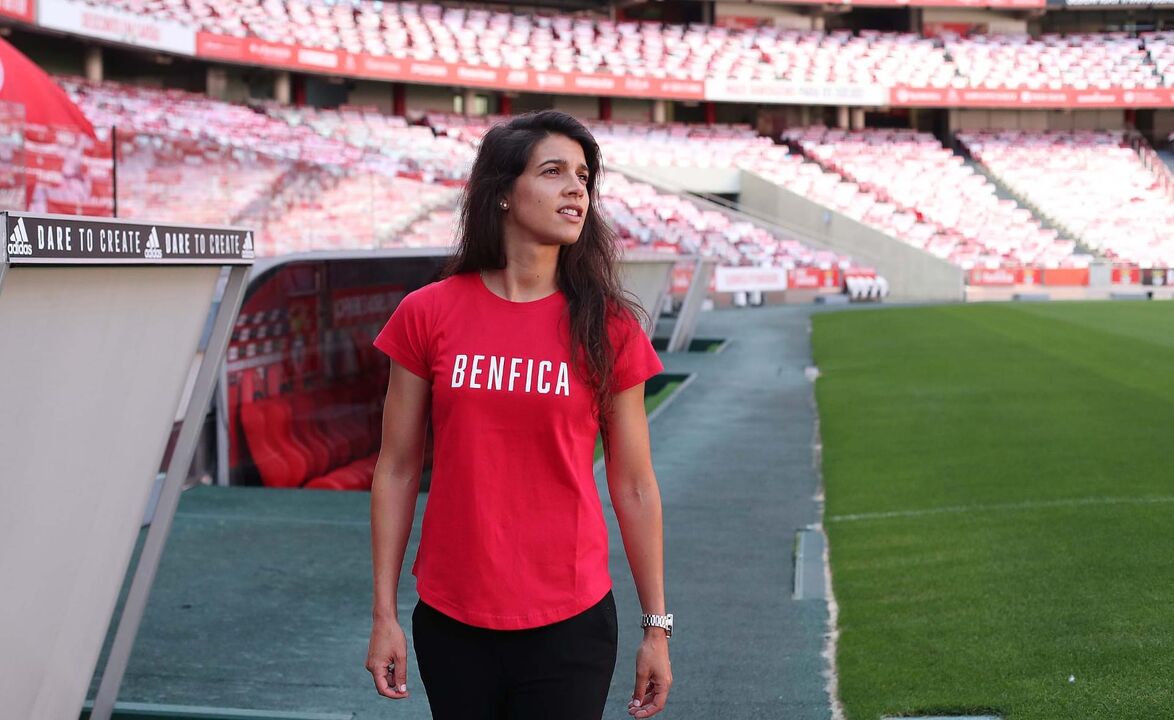 Carole Costa assina por 2 anos com o Benfica após deixar Sporting: «É ...