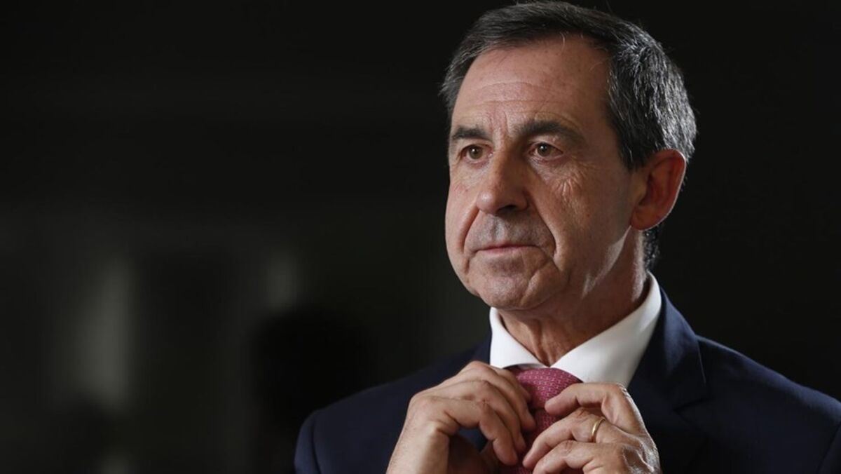 Gomes da Silva: «Mais um sinal da apropriação dos meios oficiais do ...