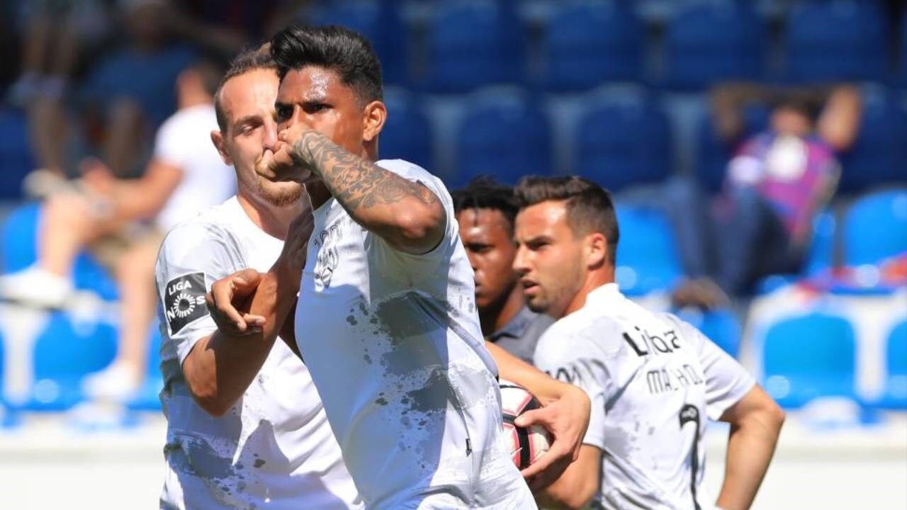 Flávio Ramos inscrito pelo Feirense - Feirense - Jornal Record