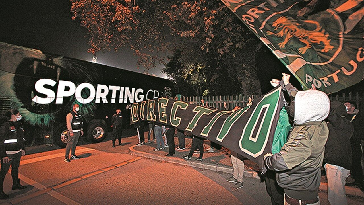 Claques do Sporting apoiaram dentro das regras - Sporting - Jornal Record