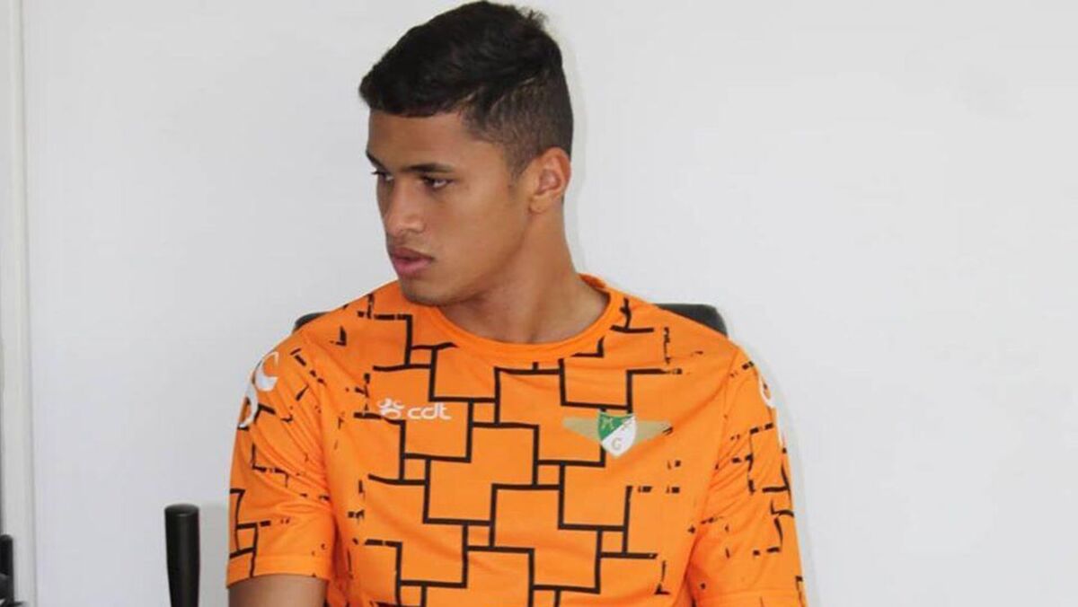 Yan Matheus ganha espaço - Moreirense - Jornal Record