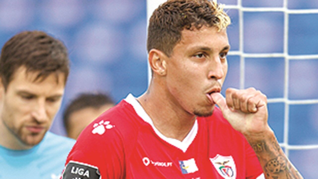 Cryzan: «É uma vitória especial» - Santa Clara - Jornal Record