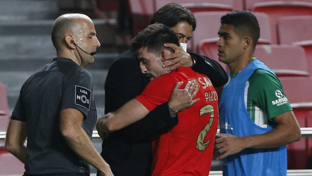 Rui Costa decisivo segura balneário do Benfica - Benfica - Jornal Record